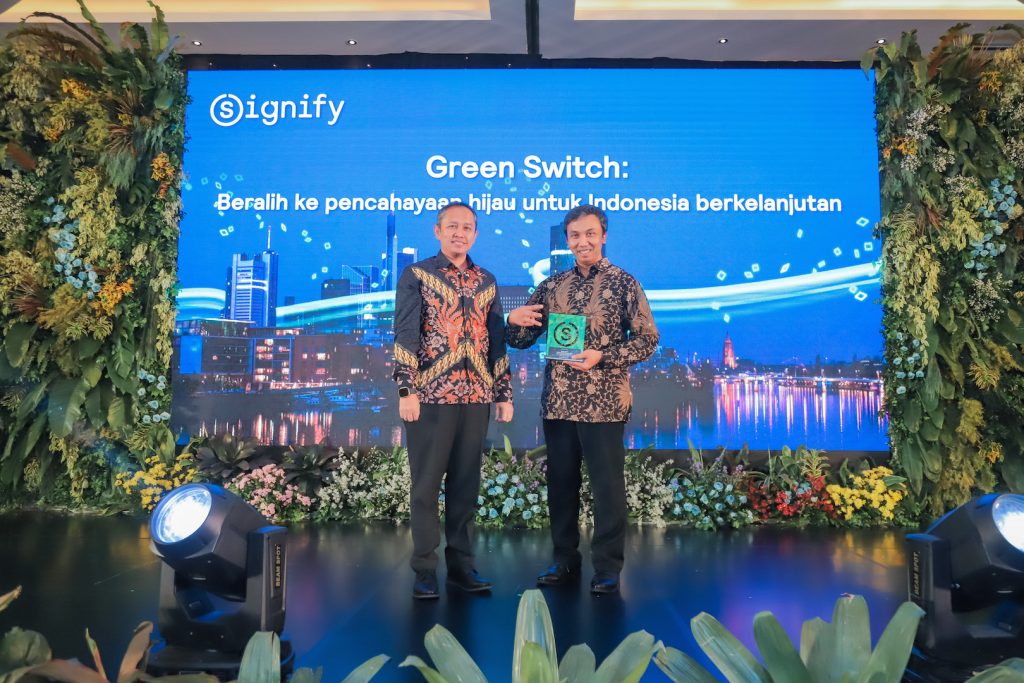 Ajakan Signify untuk Green Switch - Beralih ke Pencahayaan Hijau ...