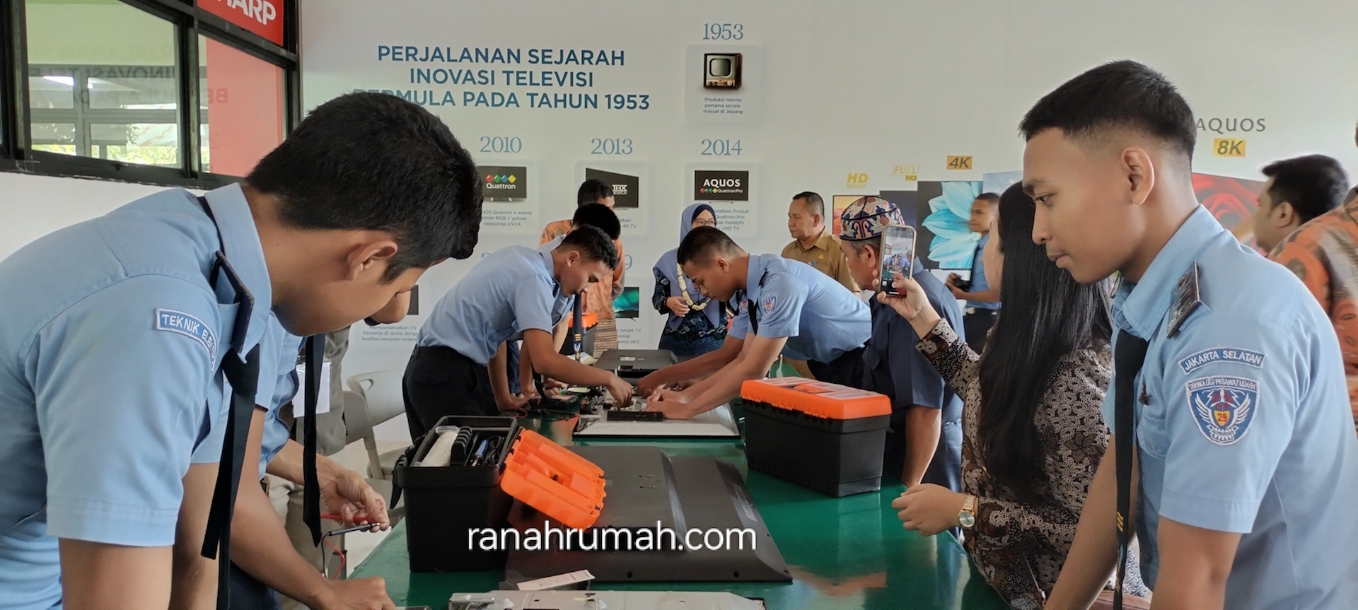 Sharp Class untuk Audio Video Resmi Dibuka di SMKN 29 Jakarta - Ranah Rumah